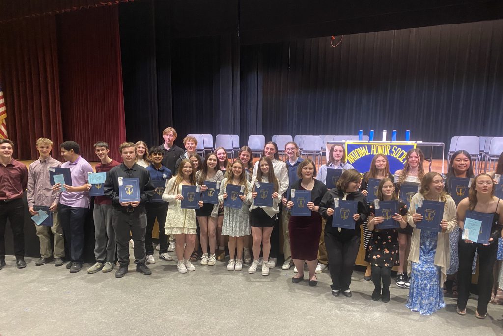 Mohonasen High School - Mohonasen Central School District